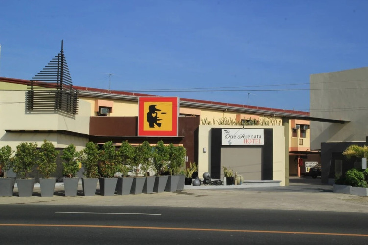 One Serenata Hotel Bacao - Kawit