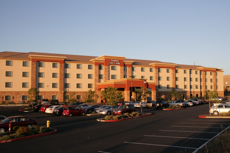 Hampton Inn & Suites Folsom - Folsom, CA