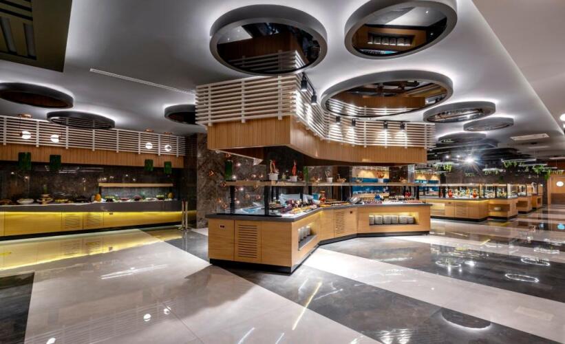 Diamond De Luxe Hotel Spa - Side