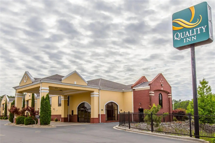 Quality Inn Hanceville Us Hwy 31 - Cullman, AL