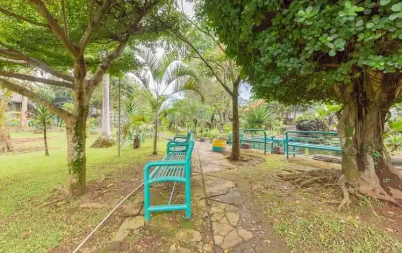 Urbanview Resort Botol Cisarua Puncak Bogor - Bogor