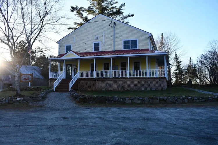 Brook Road Inn - New Hampshire (State)