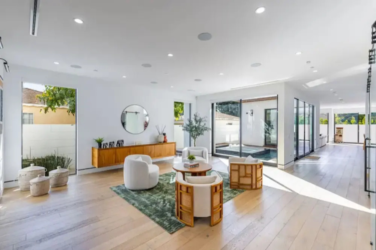 The Penmar Retreat - Luxurious Resort-style Oasis - Los Angeles, CA