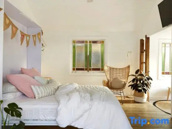 Luxico's Costa Rica In Byron - Byron Bay