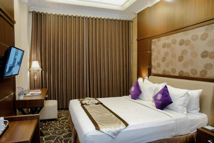 Adhiwangsa Hotel & Convention Hall - Surakarta