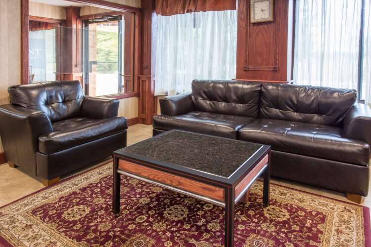 Baymont By Wyndham Muskegon - Grand Haven, MI