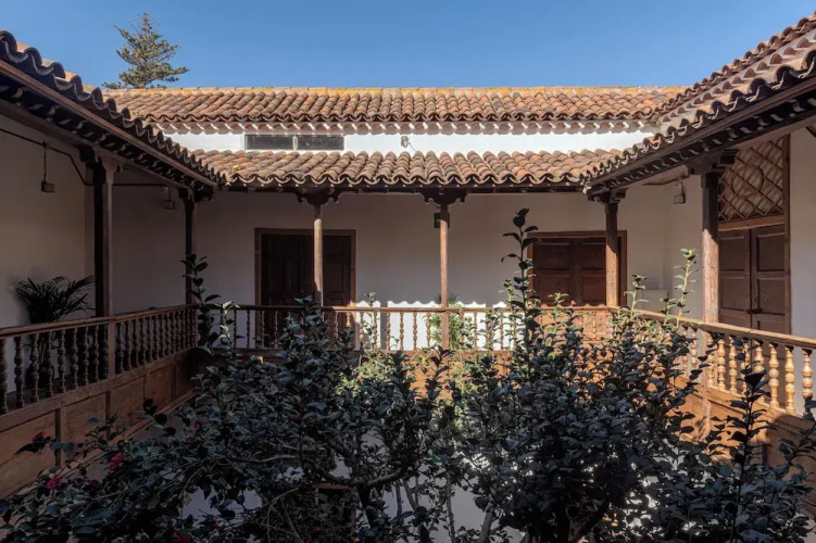 Hotel Emblemático La Casa De La Camelia - Santa Cruz de Tenerife