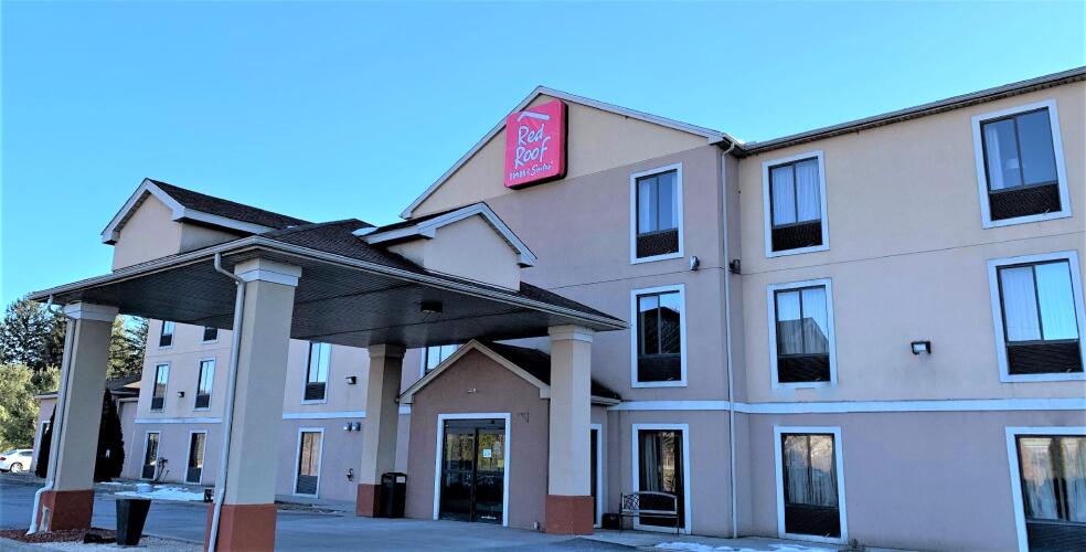 Red Roof Inn & Suites Bloomsburg – Mifflinville - 紐倫堡