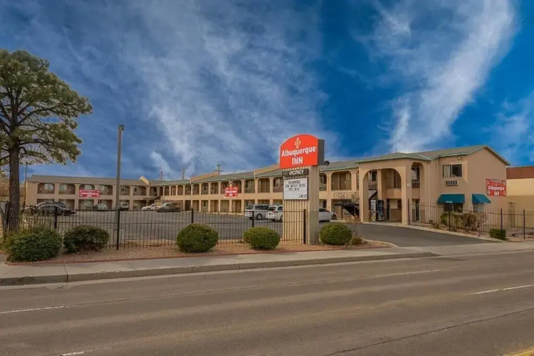 Albuquerque Inn - Albuquerque, NM