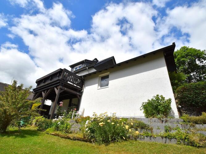 Holiday Home In Deifeld With Balcony - Willingen (Upland)