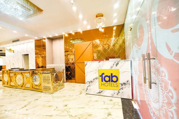 Fabhotel Royal's Paradise - Faridabad