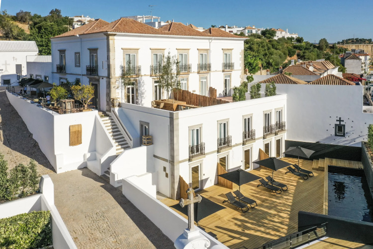 Colegio Charm House - Tavira