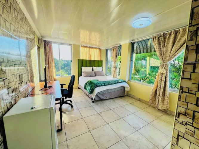 Room In Apartment - Honeyhills Excellence Resort E - Krugersdorp