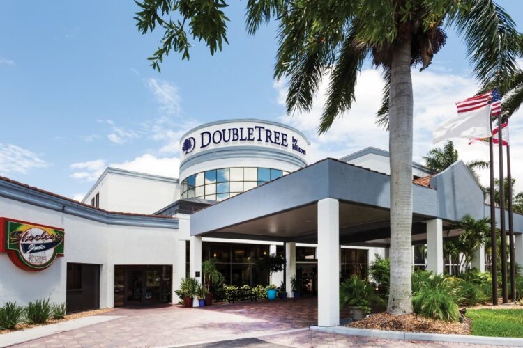 Doubletree By Hilton Fort Myers At Bell Tower Shops - Cape Coral, FL