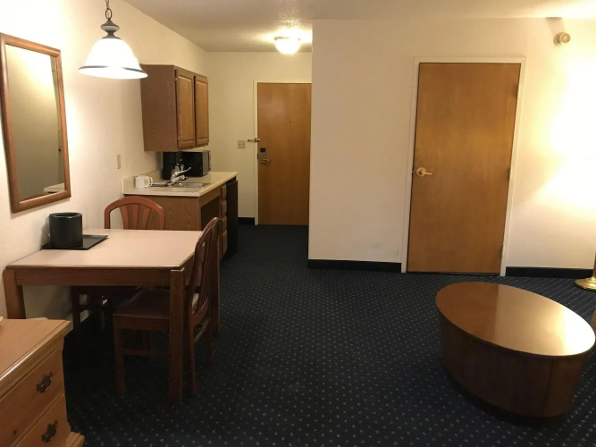Rosemont Suites - Norwich, CT