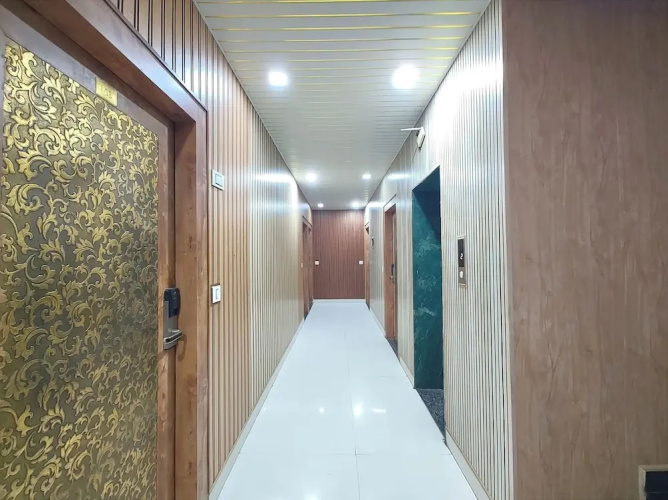 Hotel Gautam Grand - Varanasi