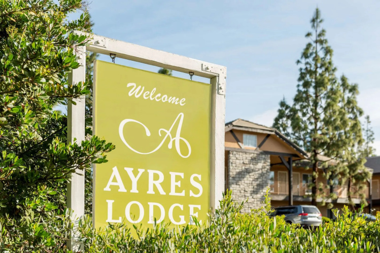Ayres Lodge Alpine - California