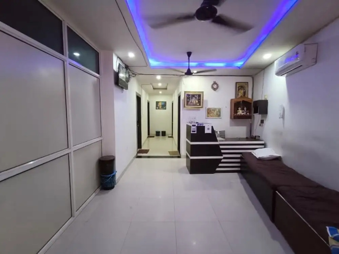 Hotel Shriji Nikunj - Vrindavan