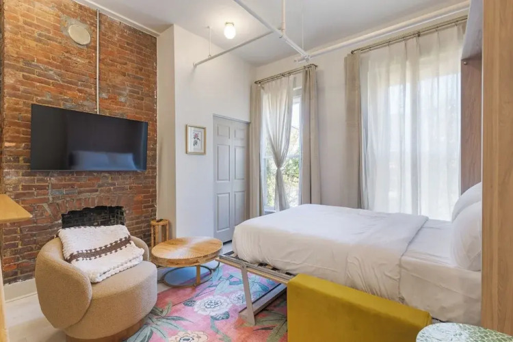 The Duke Hotel - Louisville, KY