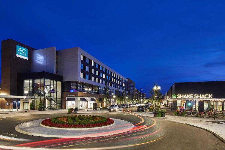 Ac Hotel By Marriott Cleveland Beachwood - Chagrin Falls, OH