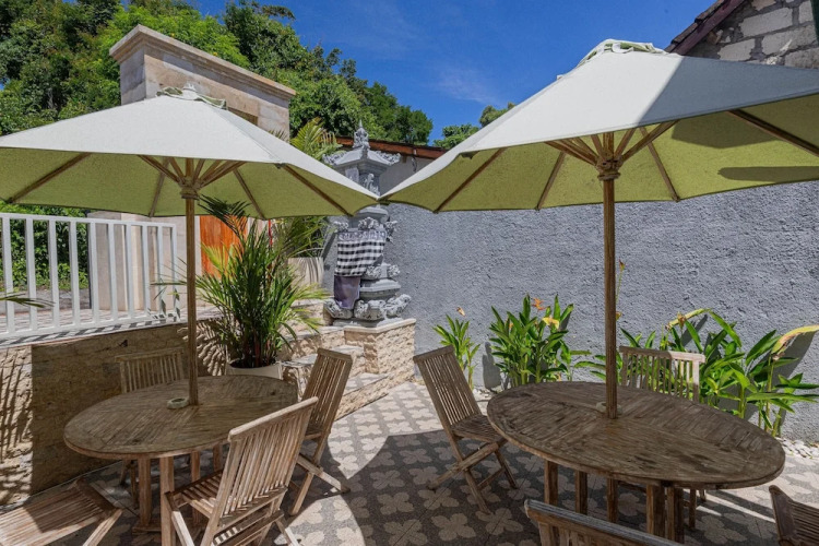 Seven Angels Villa And Hostel - Bali