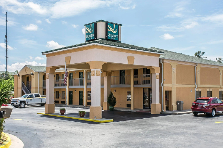 Quality Inn Augusta West Near Fort Gordon - Augusta, GA
