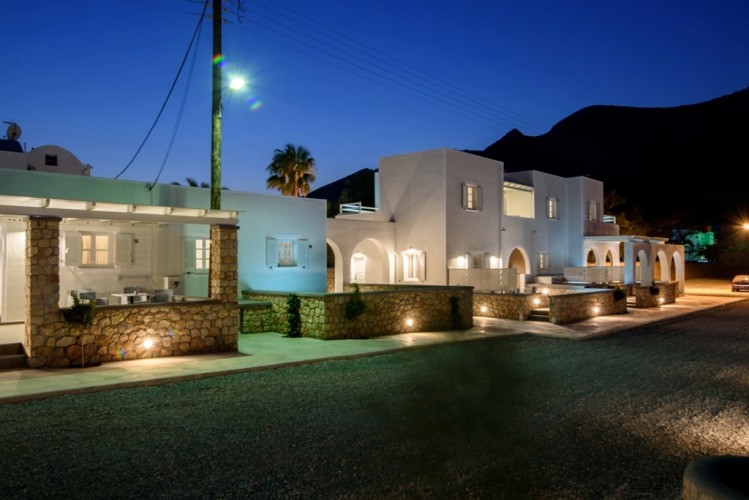 De_naxia Suites - Santorini