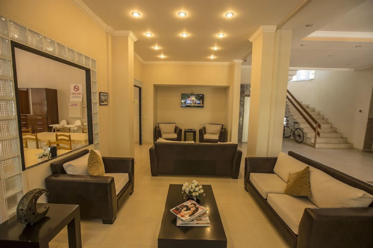 Hotel Arteka - Эрдек