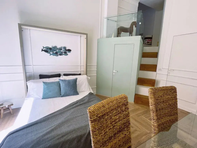 Happy Family Apartments Cairoli Studio - Genoa