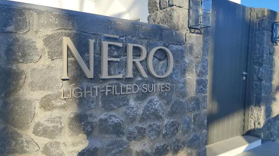 Nero Boutique Hotel - Santorini