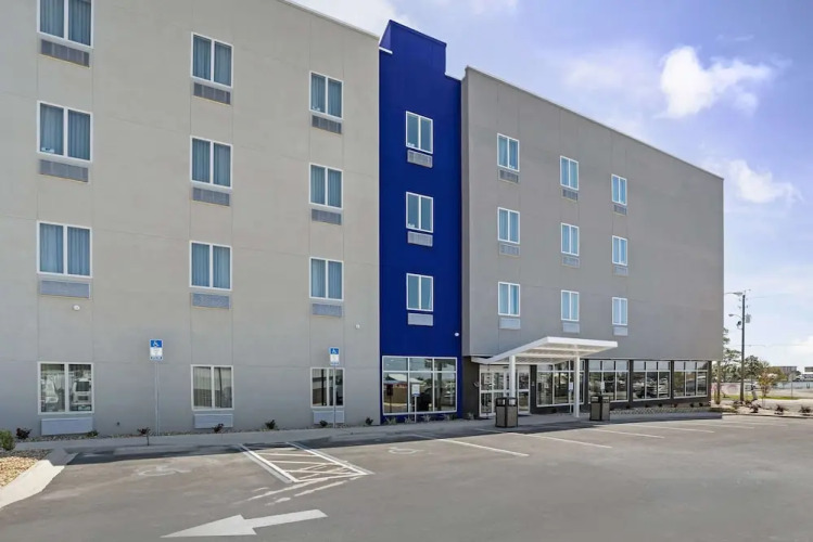 Sleep Inn & Suites Fort Walton Beach - Destin West - Fort Walton Beach, FL