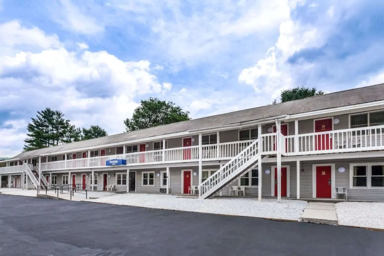 Great Barrington Ma Travelodge - Stockbridge, MA