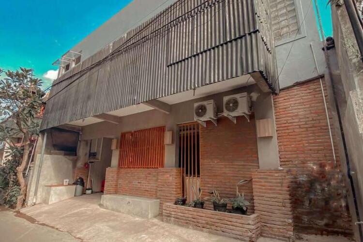 Reddoorz Hostel Near Lippo Mall Kuta - Kuta