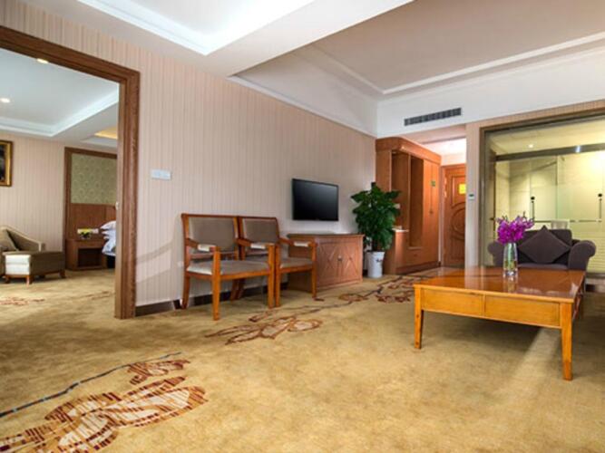 Viennainternational Hotel Shenzhen Longgang Lilan - Shenzhen