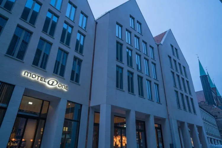 Motel One Lübeck - Lübeck