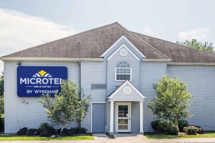 Microtel Inn & Suites By Wyndham Bethel/danbury - Redding, CT