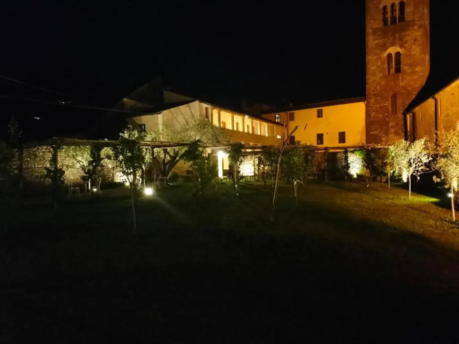Badia Giulia Prestigious Historical B&b - Camaiore