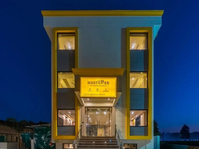 The Hosteller Agra Tajganj - Agra