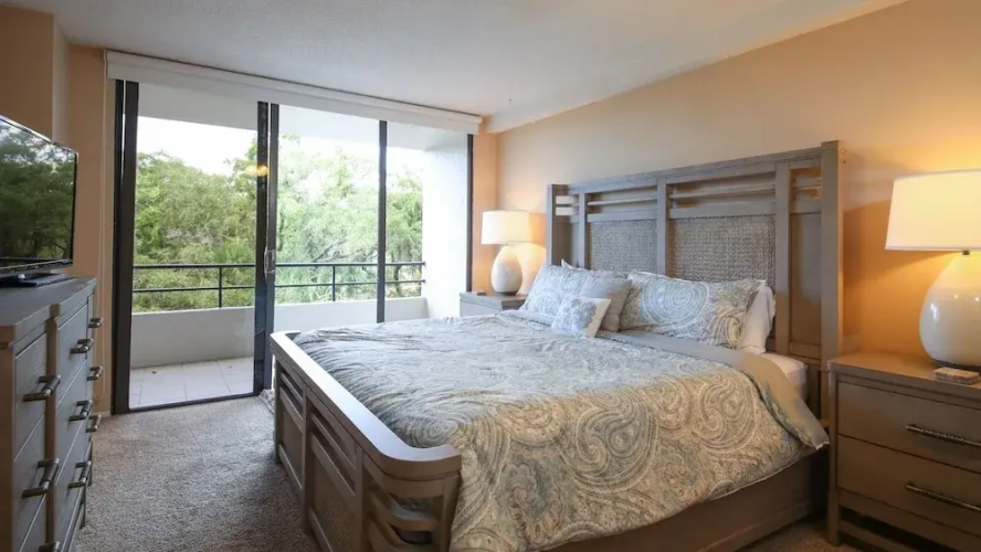Anchorage Resort 3 Bedroom/3rd Floor Condo With Balcony 3 Condo - Siesta Key, FL