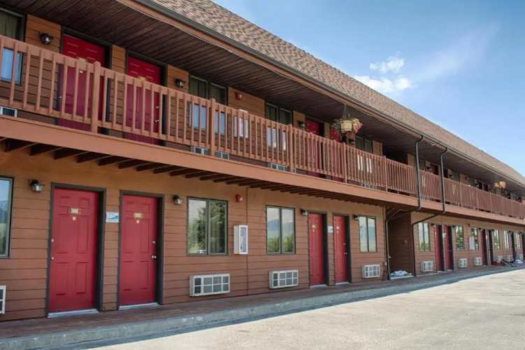 Flat Creek Inn - Jackson Hole, WY