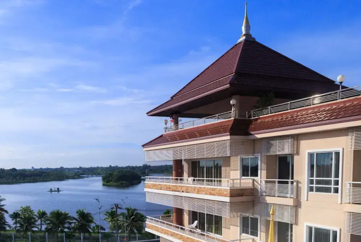 Kwanruen Park Hotel - Nakhon Ratchasima