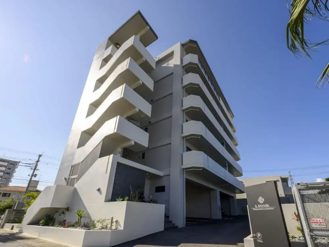 &Monde. Okinawa Arena Condominium - Okinawa