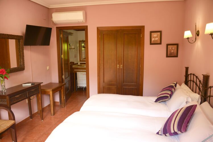 Hotel Rural El Retiro De San Pedro - Arenas de San Pedro