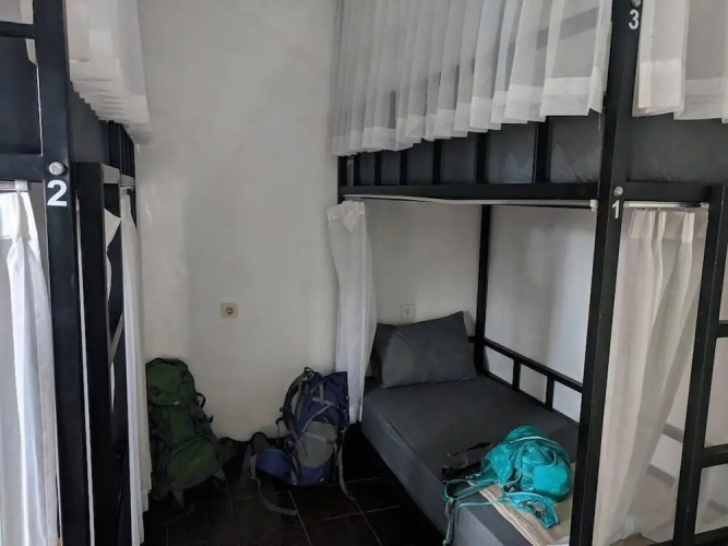 Inn Between Hostel - Ubud