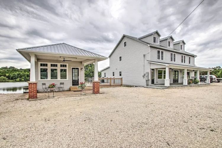 Lakefront Studio Guest Home On Hermann Wine Trail! - Missouri