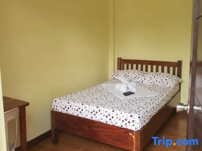 Jhunlyn Rooms For Rent Tagaytay - Silang