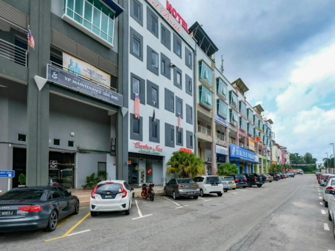 Oyo 89492 Carlton Inn Bukit Ubi - Kuantan