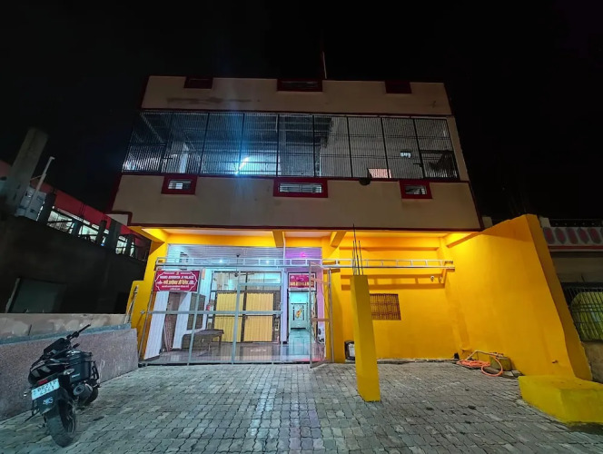 Hotel Hanuman Palace Ayodhya - Ayodhya