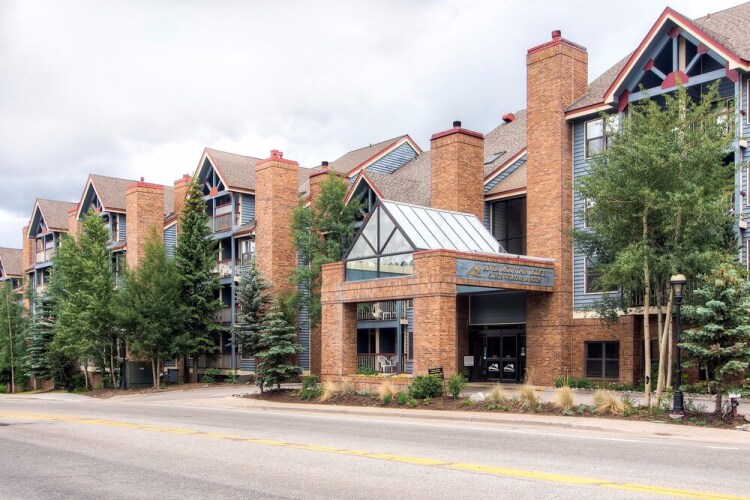 River Mountain Lodge By Redawning - Frisco, CO