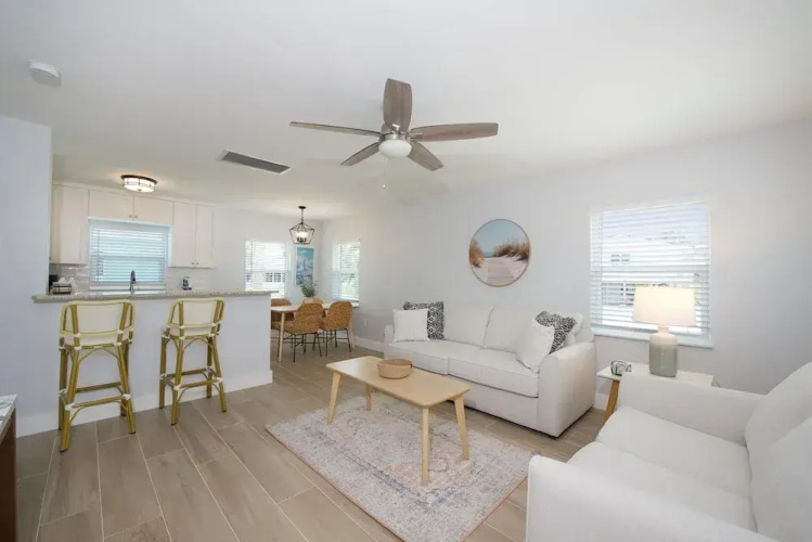 Casa Azul A - Fort Myers Beach, FL